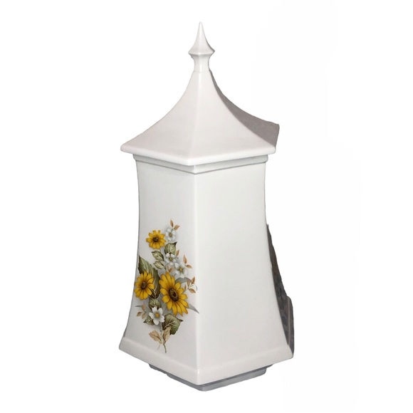 Kitchen | Vintage Sunflower Octagon Ceramic Cookie Jar Flower Sugar ...